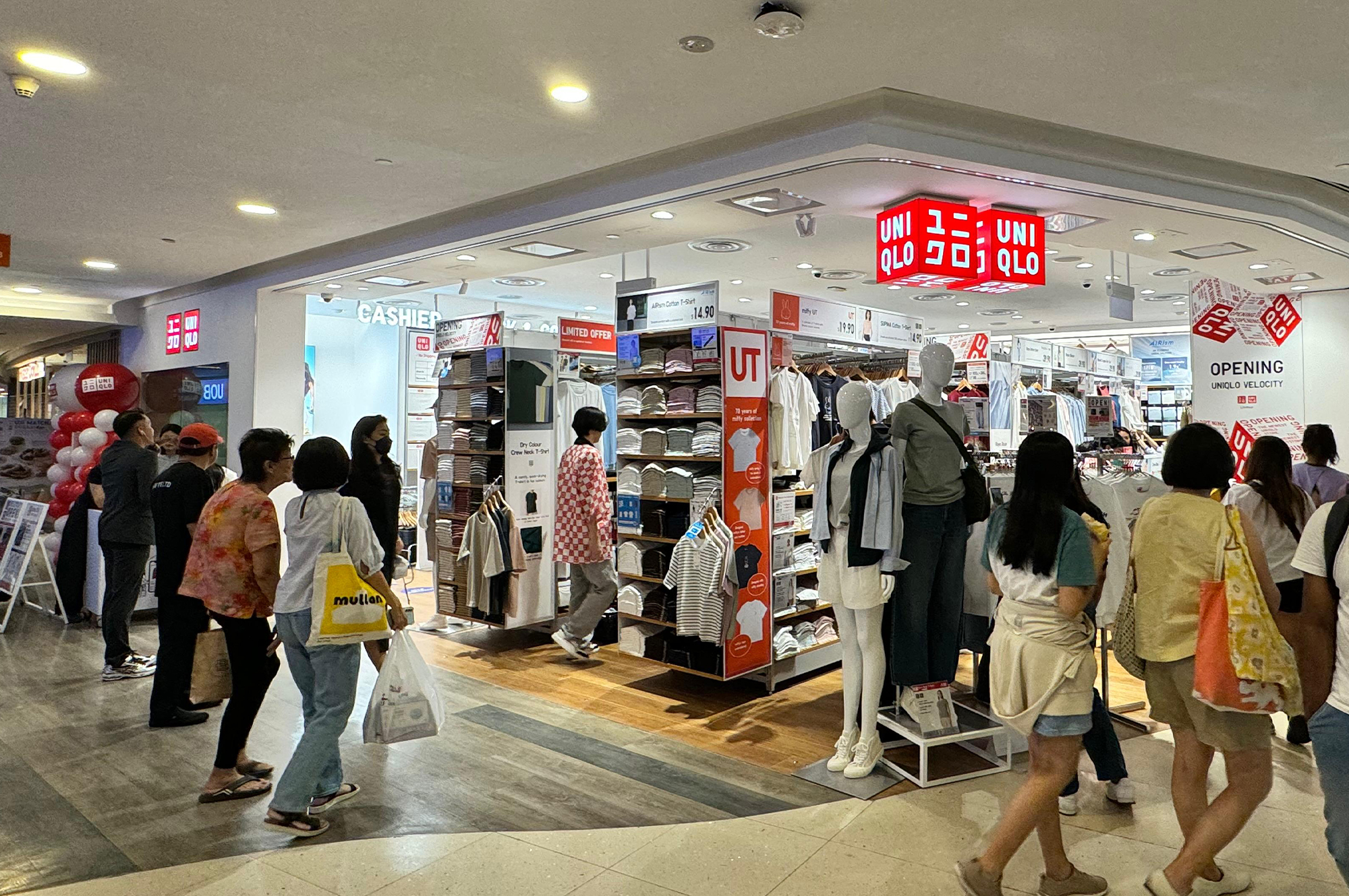 UNIQLO - Velocity @ Novena Square